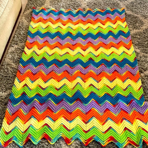 unbranded | Bedding | Vintage Hand Crochet Granny Core Afghan Throw ...